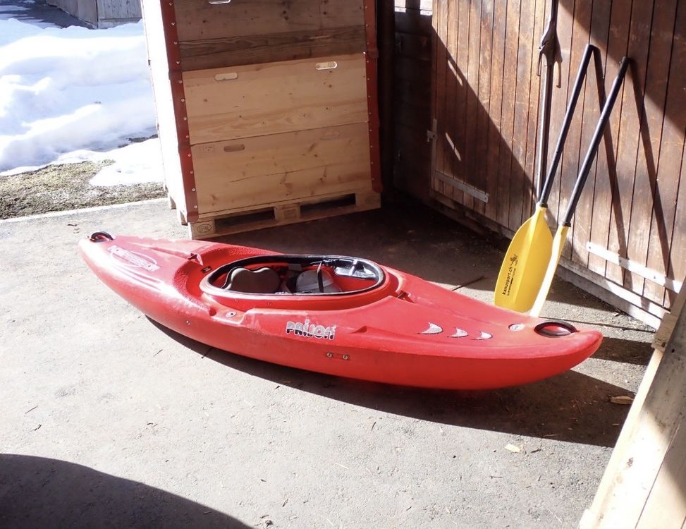 Kayak Prijon (Gebraucht) in Courroux für CHF 32 – nur Abholung auf ...