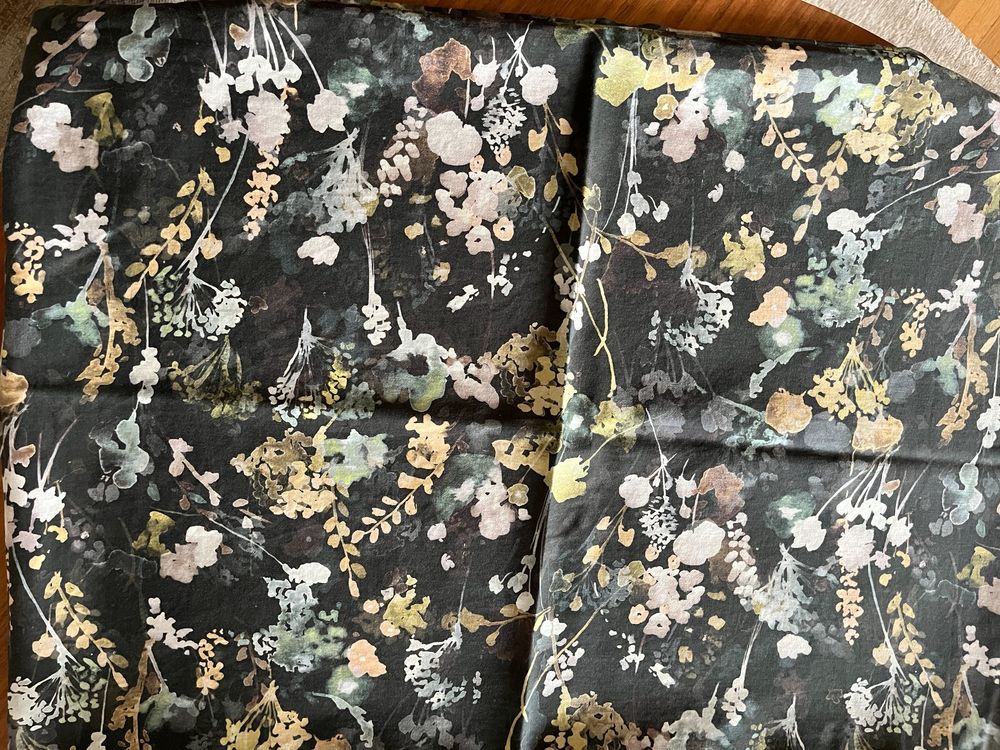 EDEL: Satin Bettwäsche, 2 x 160x200, 2 x 50x70, NP 350 (Gebraucht) in ...