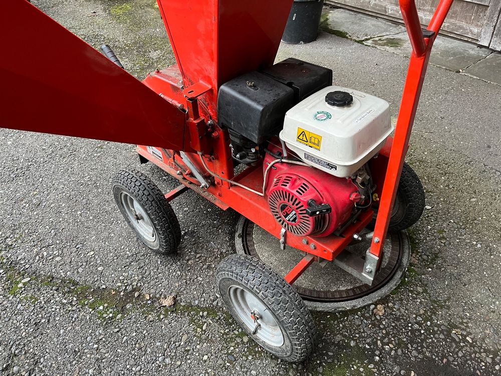 BIO 150 BENZIN HÄCKSLER (Gebraucht) in Illnau für CHF 860 – nur ...