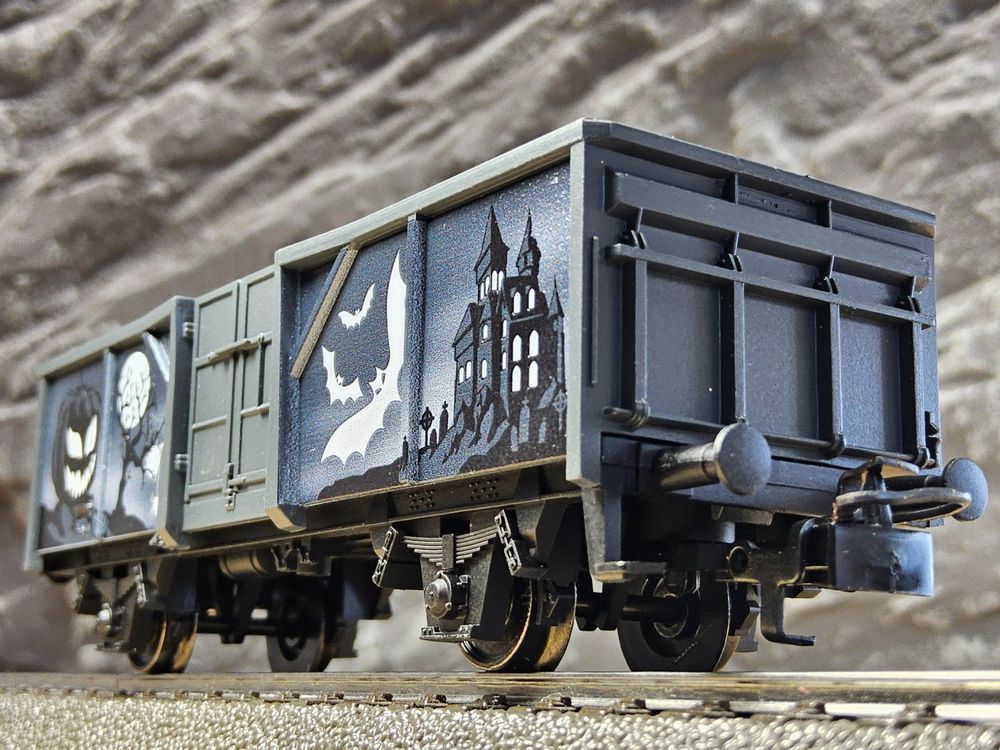 Märklin 44232 _ Halloween Wagen - Glow in the Dark leuchtet (Gebraucht ...