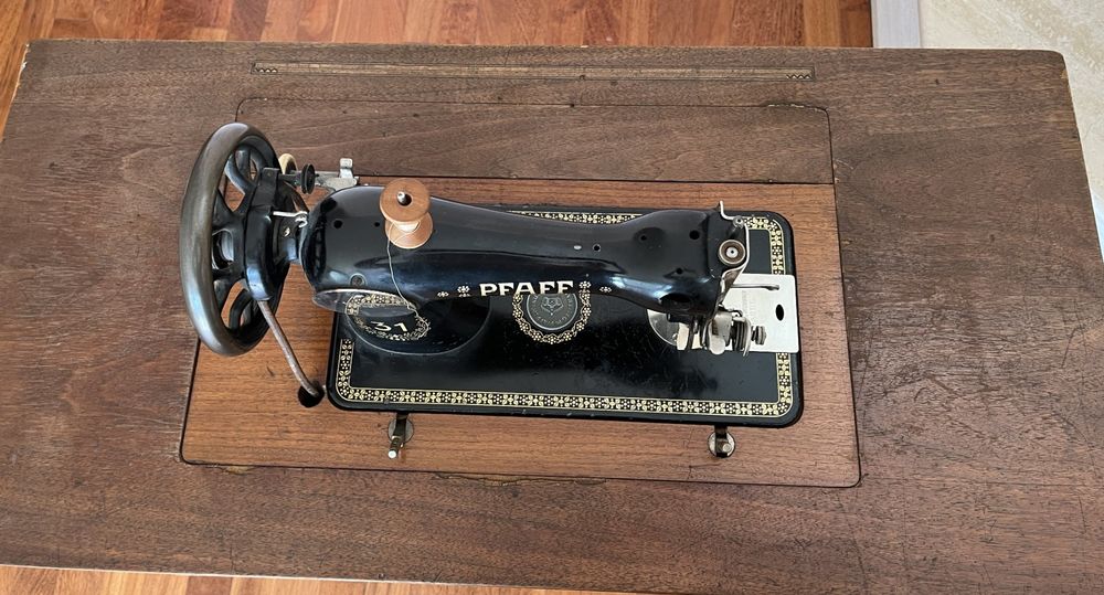 Pfaff 31 Nähmaschine Antik / Vintage (Defekt) in Dornach für CHF 190 ...