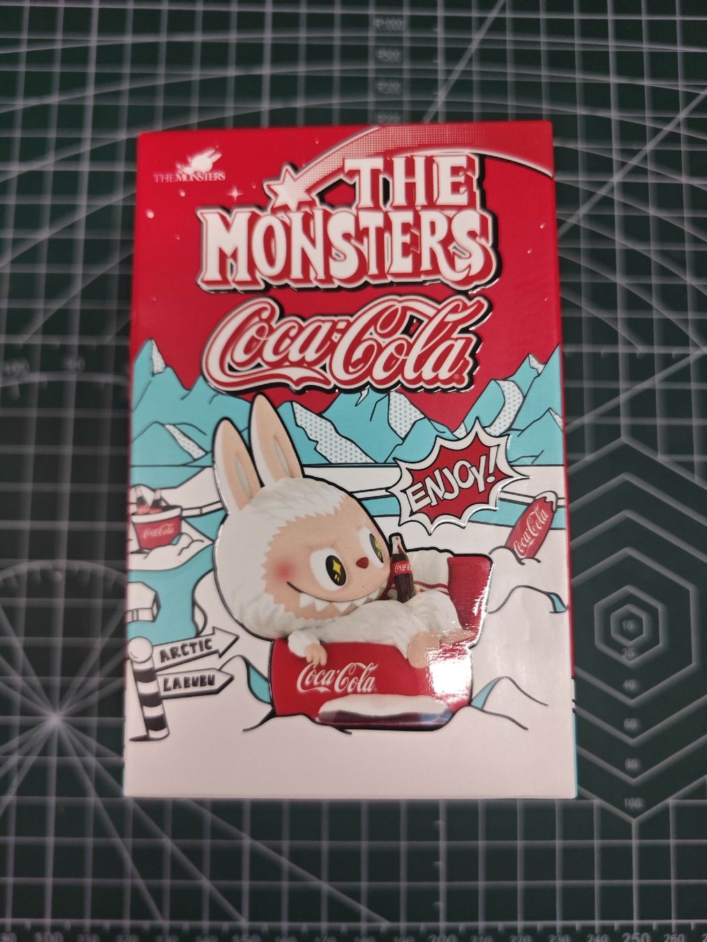 Labubu× Coca Cola - Special Sofa (Neu und originalverpackt) in Horw für ...