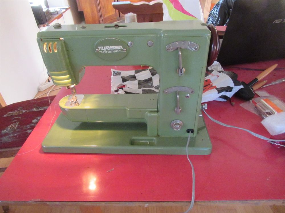 Nähmaschine Turissa Ultramatik (Antik) in für CHF 45 – mit Lieferung ...