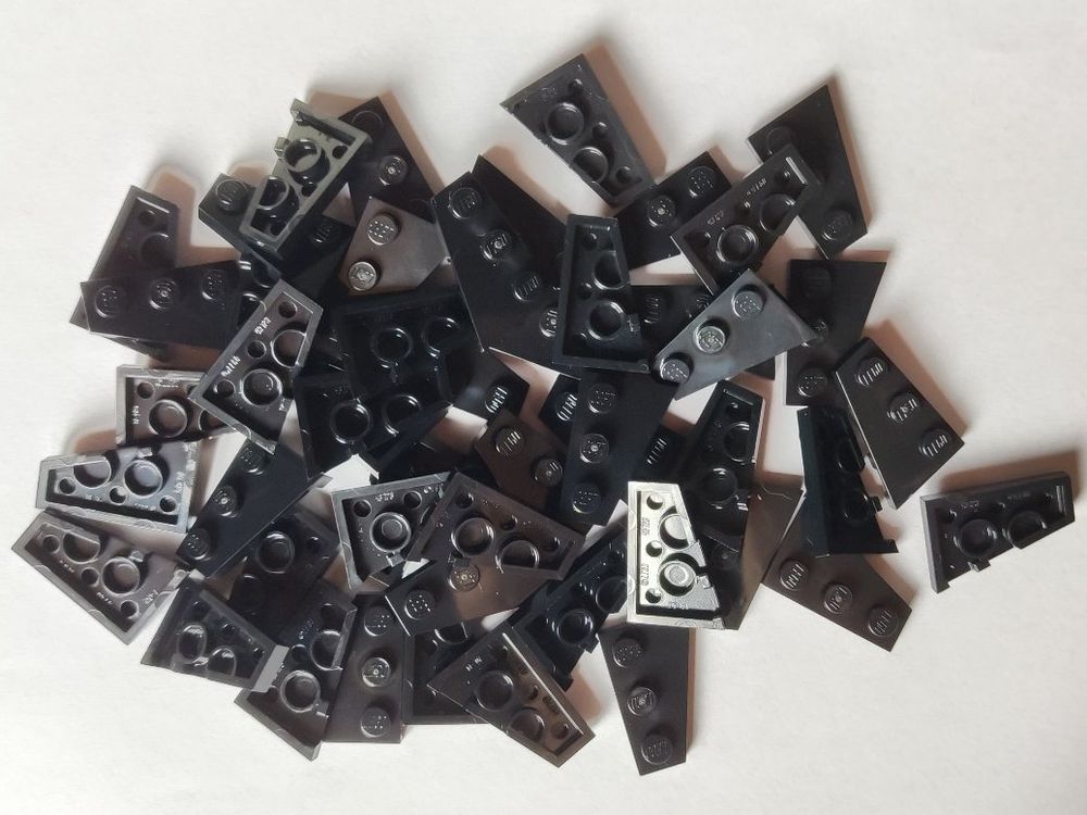 LEGO - 46x Black Wedge Plate 3x2 Left - 43723 - NEW (Neu (gemäss ...
