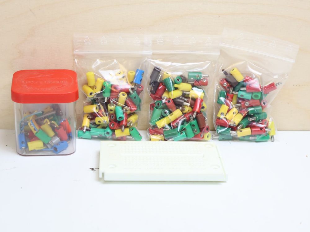 Marklin USA 40-Piece Plug & Socket Set For Model Trains - 5 Colors ...