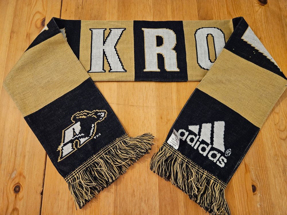 Akron Zips Fan-Schal adidas University USA Ohio (Gebraucht) in ...