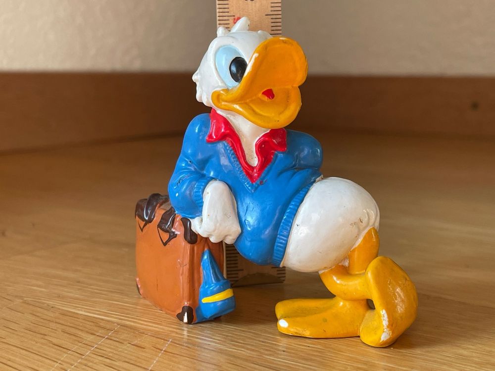Disney - Donald Duck with Suitcase - Bully 1988 (Gebraucht) in Villars-Bramard für CHF 24 – mit ...
