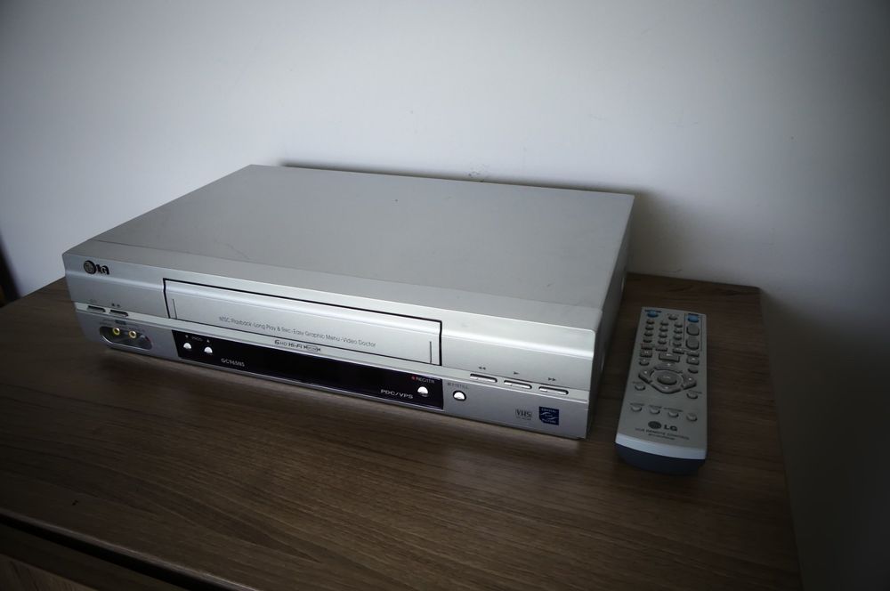 LG VHS HiFi Videorecorder Modell GC965NS (Gebraucht) in Bassersdorf für ...