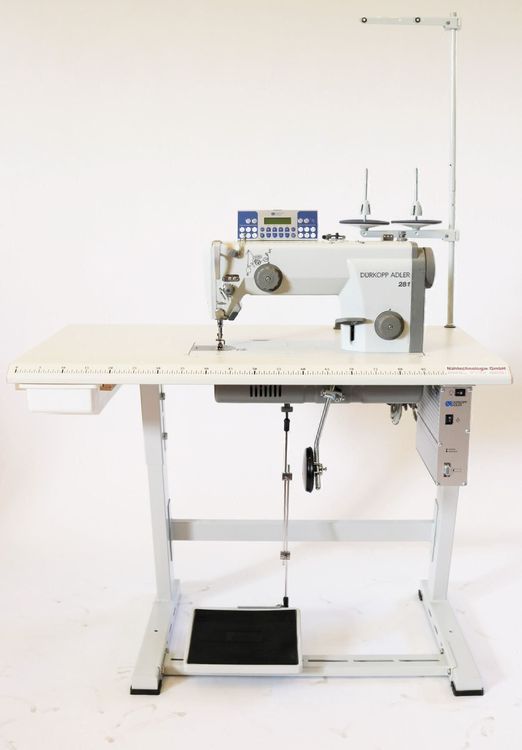 Industrienähmaschine Dürkopp Adler 281-140342-03 | Kaufen auf Ricardo