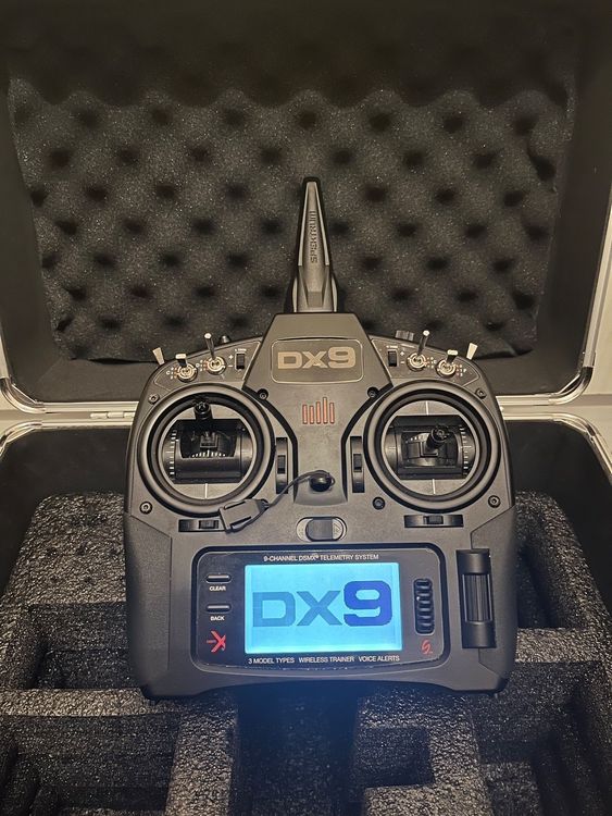 Spektrum DX9 Black Edition | Kaufen auf Ricardo