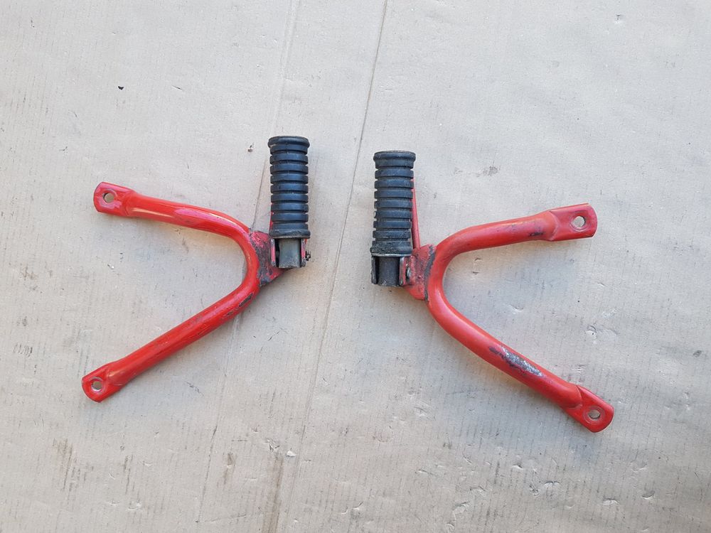 YAMAHA DT 125 LC 35E 34X Fussraster Sozius Rahmen hinten paa | Kaufen ...