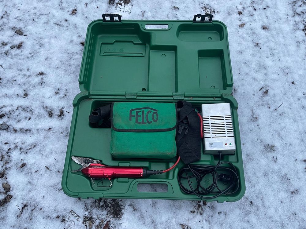 Felco 82 Akkuschere (Defekt) in Rheinau für CHF 250 – mit Lieferung auf ...