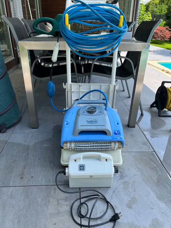 Dolphin Supreme M3 Poolroboter mit Caddy (muss in Revision) (Defekt) in ...