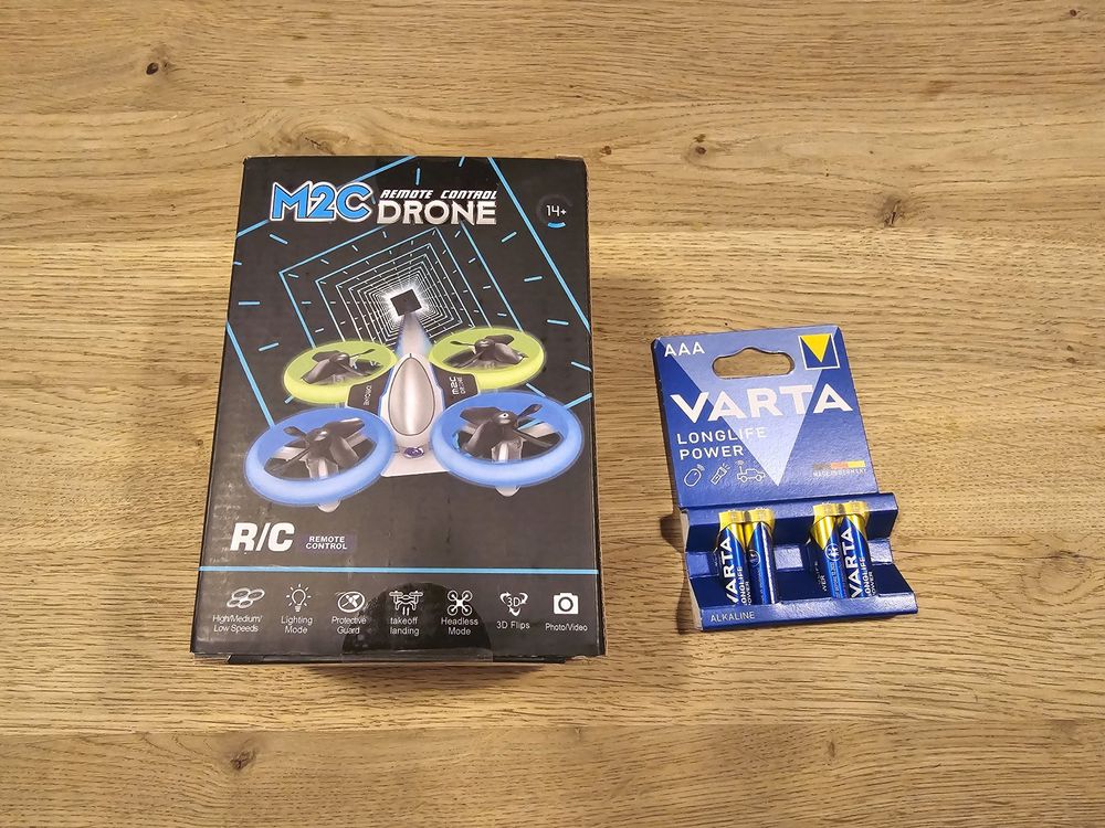 Mini drone M2C + caméra + 3 batteries + piles (Neuf avec emballage d ...