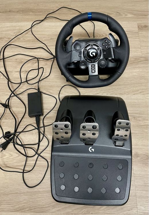 Logitech G923 True Force Lenkrad inkl. Pedale | Kaufen auf Ricardo