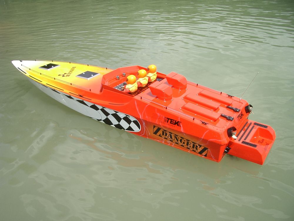 RC Modellboot Powerboot der Extraklasse (Gebraucht) in Bellach für CHF ...