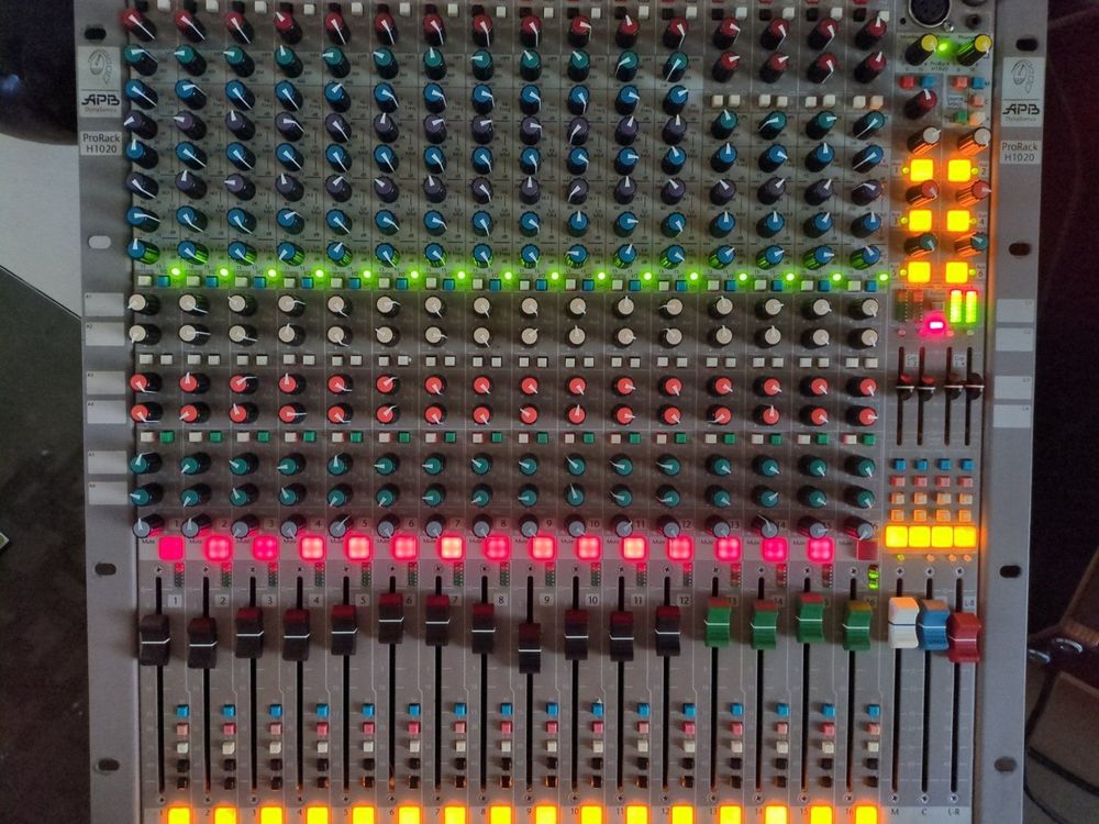 APB Dynasonic ProRack House H1020 (Defekt) in Zürich für CHF 1999 – mit ...