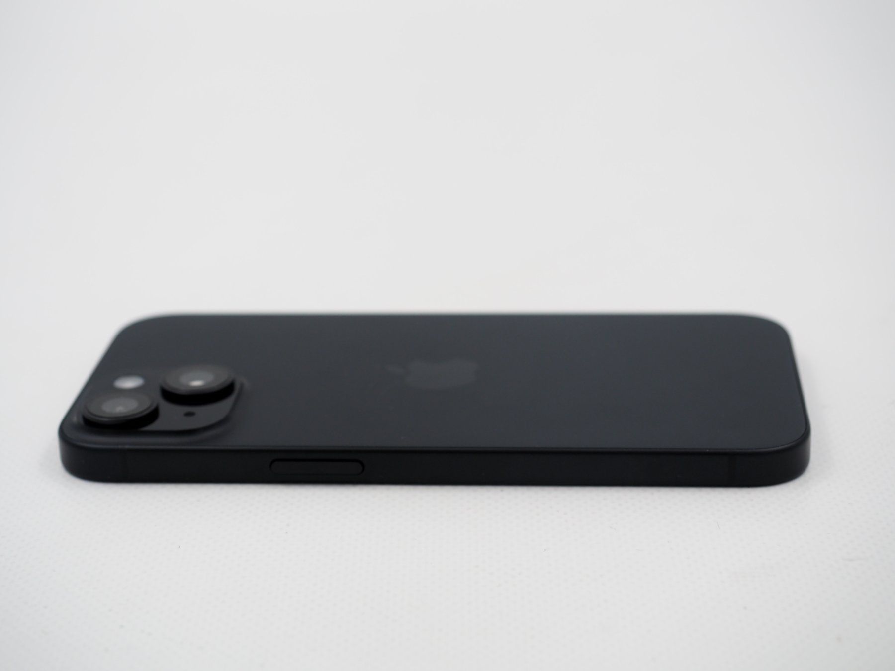 APPLE iPhone 15 iCloud gesperrt (26011718) (Defekt) in Zürich für CHF ...