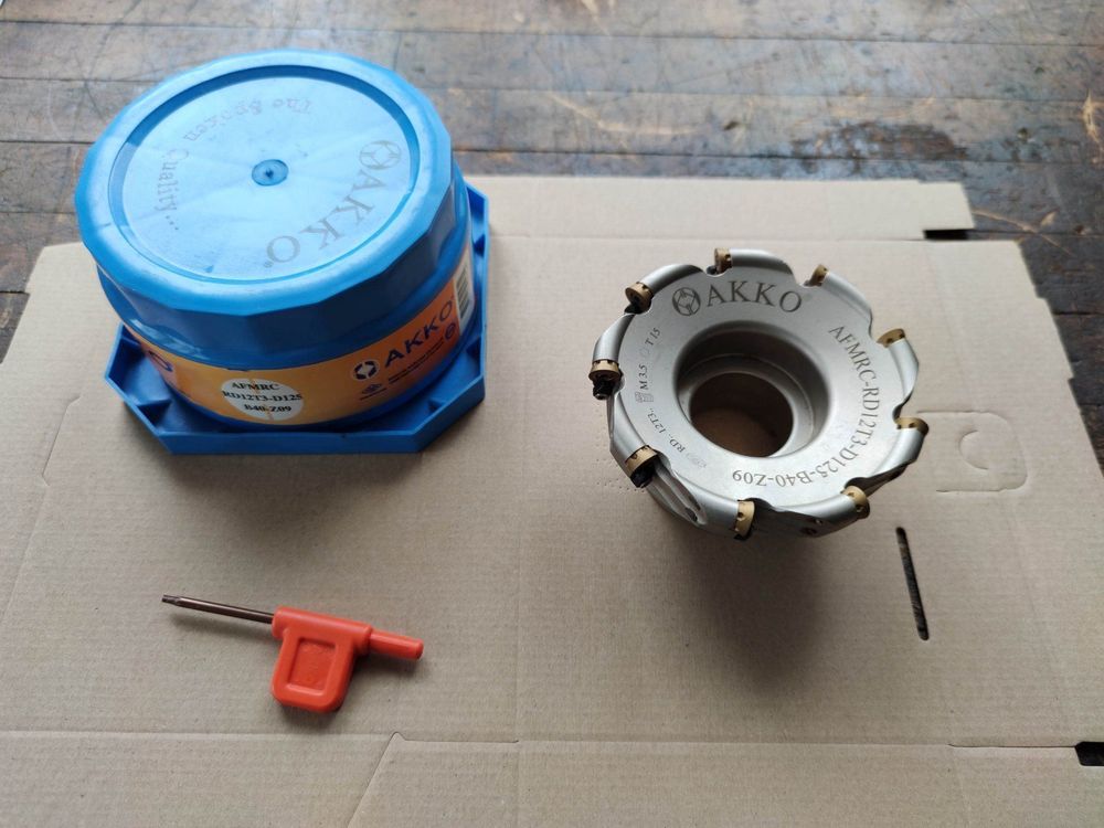 Wendeplattenfräser Fräskopf 125mm für Fräsmaschine / CNC (Neu und ...