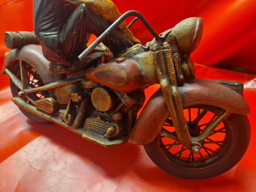 Vintage Figur eines Motorradfahrers | Kaufen auf Ricardo Vintage Figur eines Motorradfahrers | Kaufen auf Ricardo
