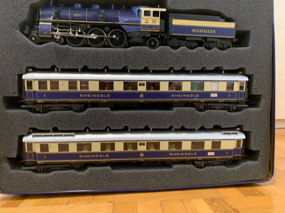 Märklin H0 "Rheingold 75 ans", 1 locomotive et 5 wagons (Gebraucht) in ...