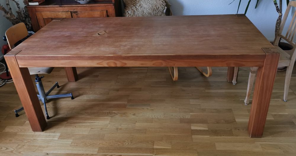 Massiver Holztisch | Kaufen auf Ricardo