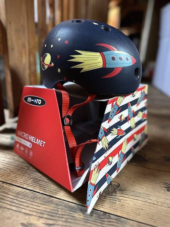 Micro Helm Rakete (Gebraucht) in Zürich für CHF 19 – nur Abholung auf ...