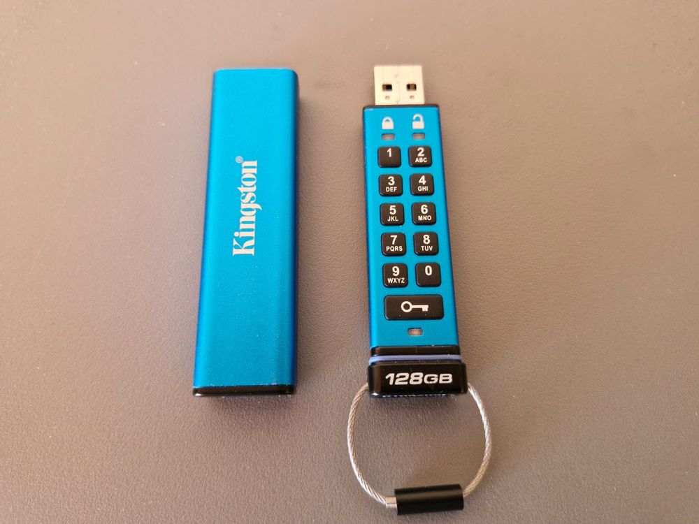 Kingston Ironkey Keypad 200 128GB wenig gebraucht (Gebraucht) in ...