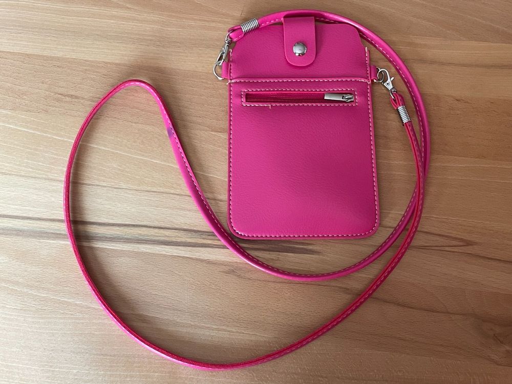 Universal Handy Beutel (Magnetverschluss + Tragegurt), pink (Gebraucht ...