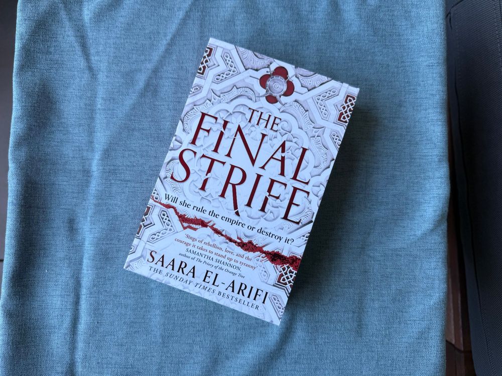 The Final Strife (The Ending Fire #1) - Saara El-Arifi (EN) | Kaufen ...