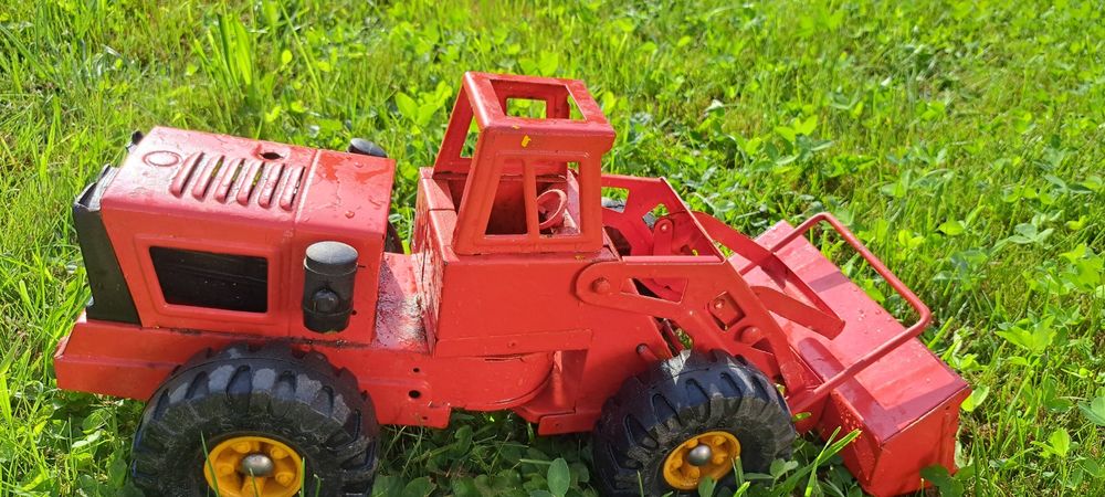 Vintage Metall Spielzeugbagger, rot, für Sammler! (Gebraucht) in ...