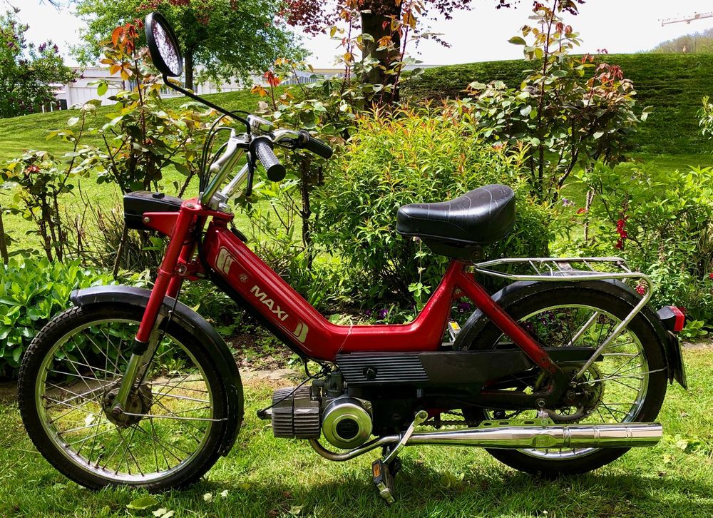 Fahrtüchtiger Puch Maxi N rot mit Fahrzeugausweis | Kaufen auf Ricardo