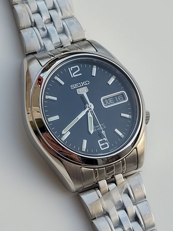 SEIKO 5 AUTOMATIC 7S26-01V0 21 JEWELS SPANISCH & ENGLISCH (Neu (gemäss Beschreibung)) in Bern ...