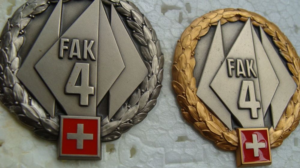 FAK 4 | Kaufen auf Ricardo