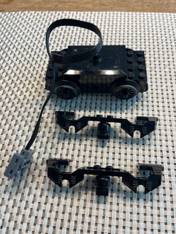 Lego Eisenbahn Motor 9V Power Functions Räder Achse 88002 (Gebraucht ...