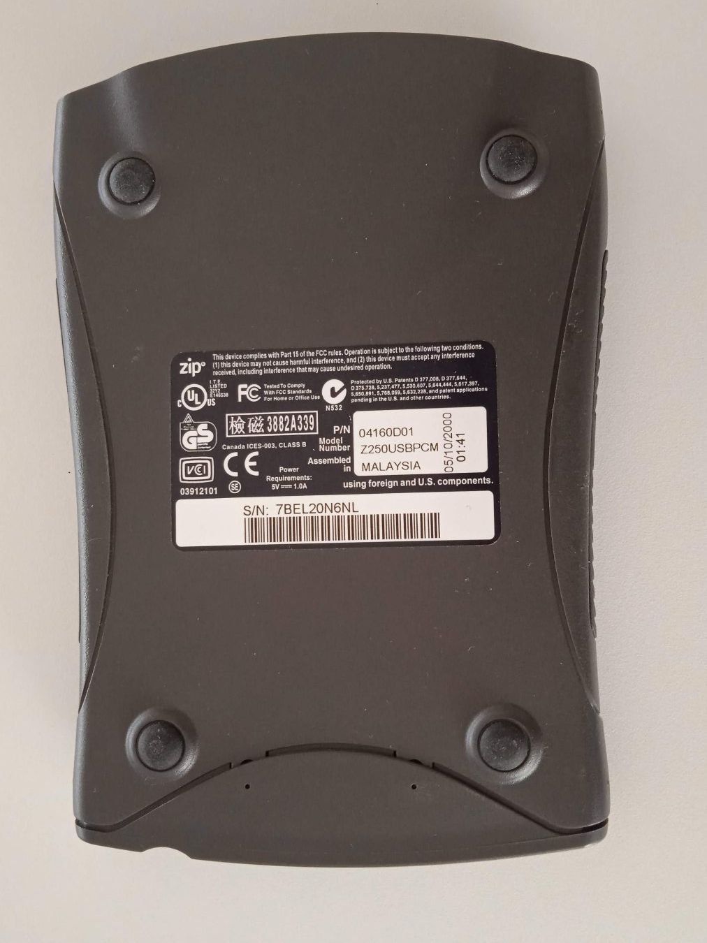 Externer Iomega Zip 250 Drive USB - funktioniert, mit Disks! (Gebraucht ...