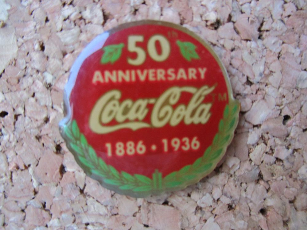 Coca Cola 50 Jahe Pin (Neu (gemäss Beschreibung)) in Felsberg für CHF 0 ...