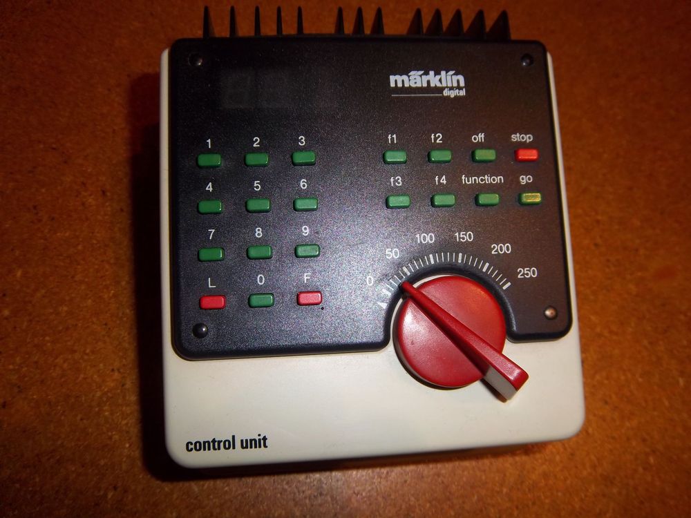 Märklin 6021 Control Unit (Gebraucht) in Glattfelden für CHF 32 – mit ...