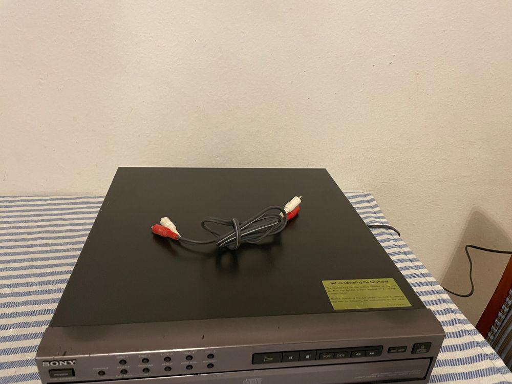 Sony CDP-C422M Cd Player (Gebraucht) in Zürich für CHF 99 – mit ...