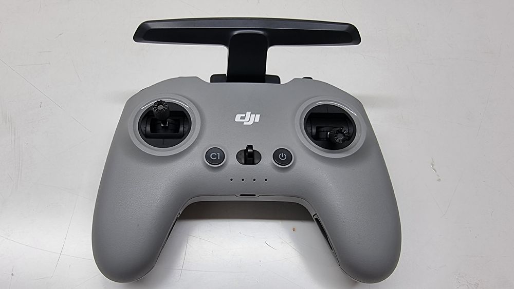 DJI FPV Remote Controller 2 (Gebraucht) in Hunzenschwil für CHF 80 – mit Lieferung auf Ricardo ...
