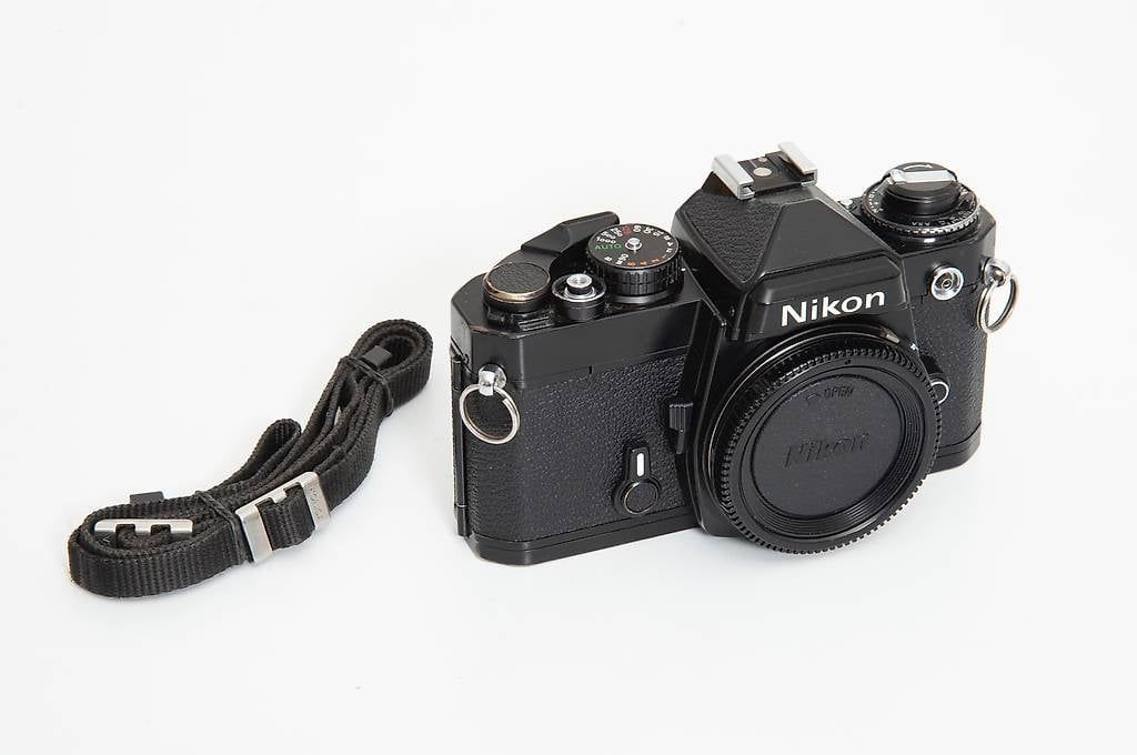 Nikon FE - Reflex argentique (D'occasion) à Lausanne pour CHF 110 ...