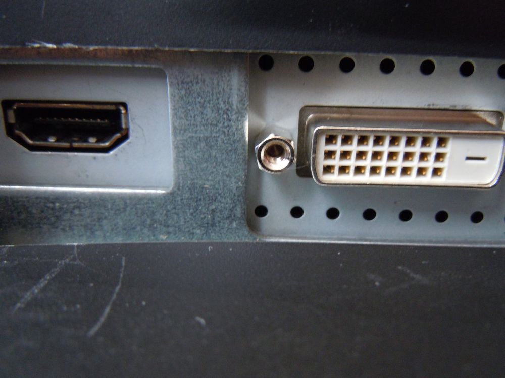 Samsung Syncmaster T240 (Gebraucht) in Luzern für CHF 10 – mit ...