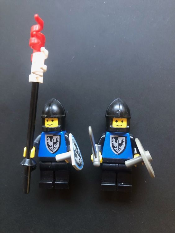Lego 2 falcon Knights Castle Minifiguren soldats | Kaufen auf Ricardo