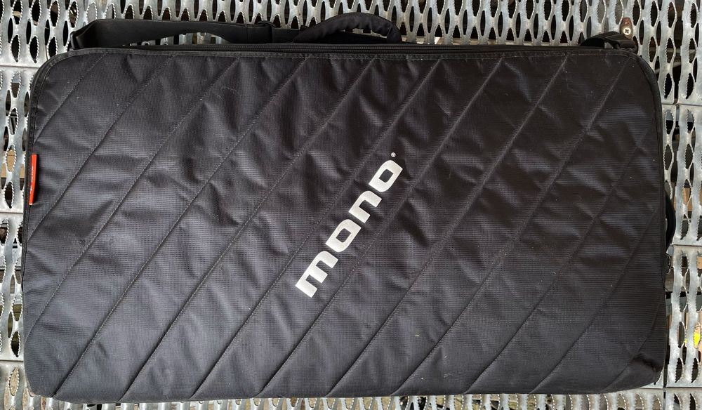 Pedal Train pro mit Mono Case m80 PB3 (Gebraucht) in Zürich für CHF 120 – mit Lieferung auf ...