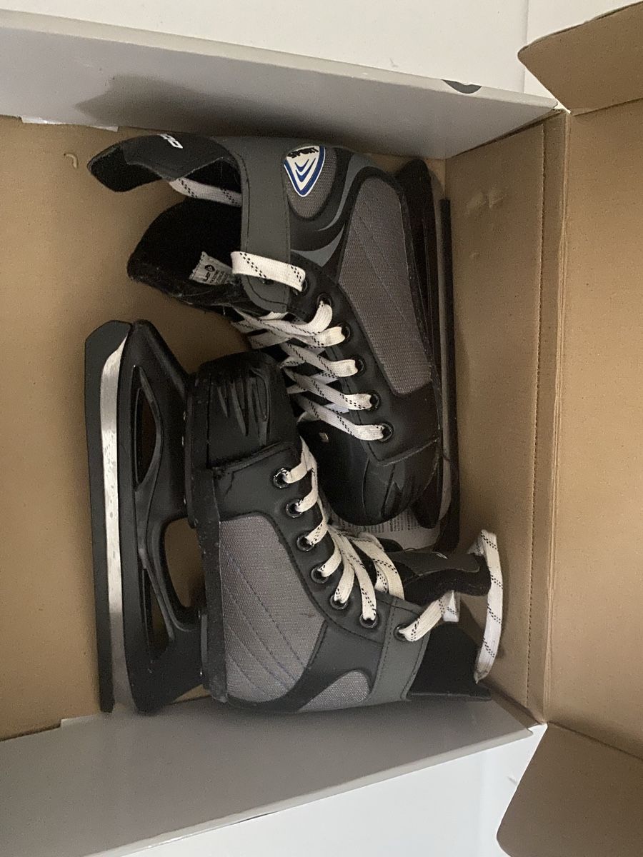 Patin Hockey Eislaufen Obscuro 32-35 peu utilise/Top Zustand (Gebraucht ...