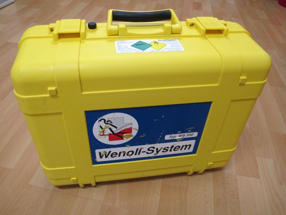Wenoll WS 200 Tauch-Notfall-Sauerstoffkoffer (Gebraucht) in für CHF 280 – nur Abholung auf ...