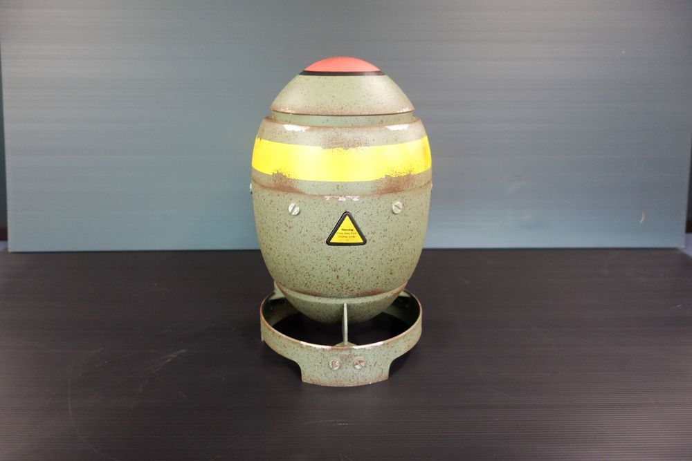 Fallout Anthology - Mini Nuke Edition | Kaufen auf Ricardo Fallout Anthology - Mini Nuke Edition | Kaufen auf Ricardo