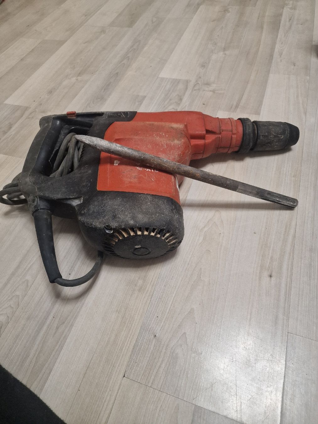 Hilti Bohr+Meisselhammer TE 76P-ATC (Gebraucht) in Herzogenbuchsee für ...