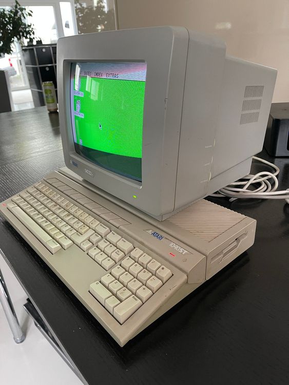 originaler Atari 1040ST Computer inkl. Atari SC1224 Monitor | Kaufen ...