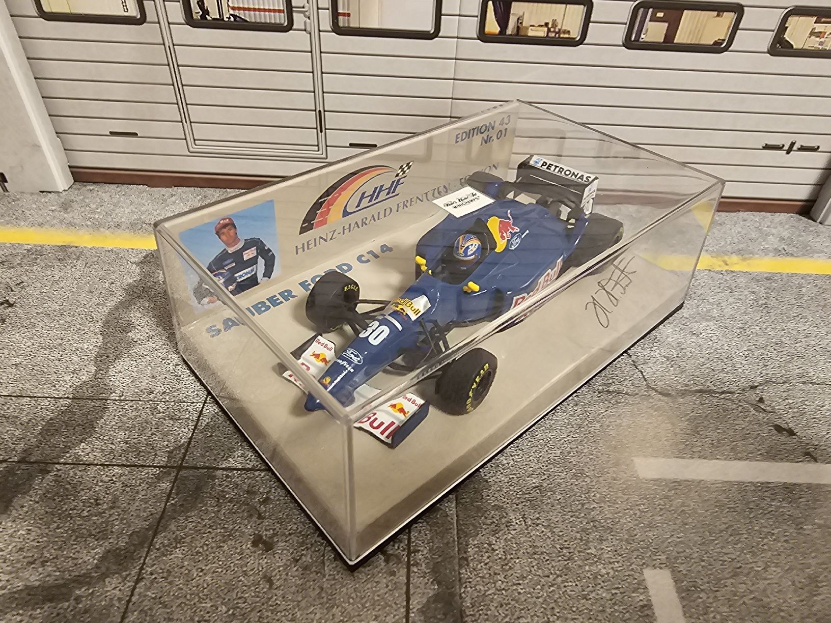 Sauber F1 Ford C14 Frentzen in 1:43 (Neu (gemäss Beschreibung)) in ...